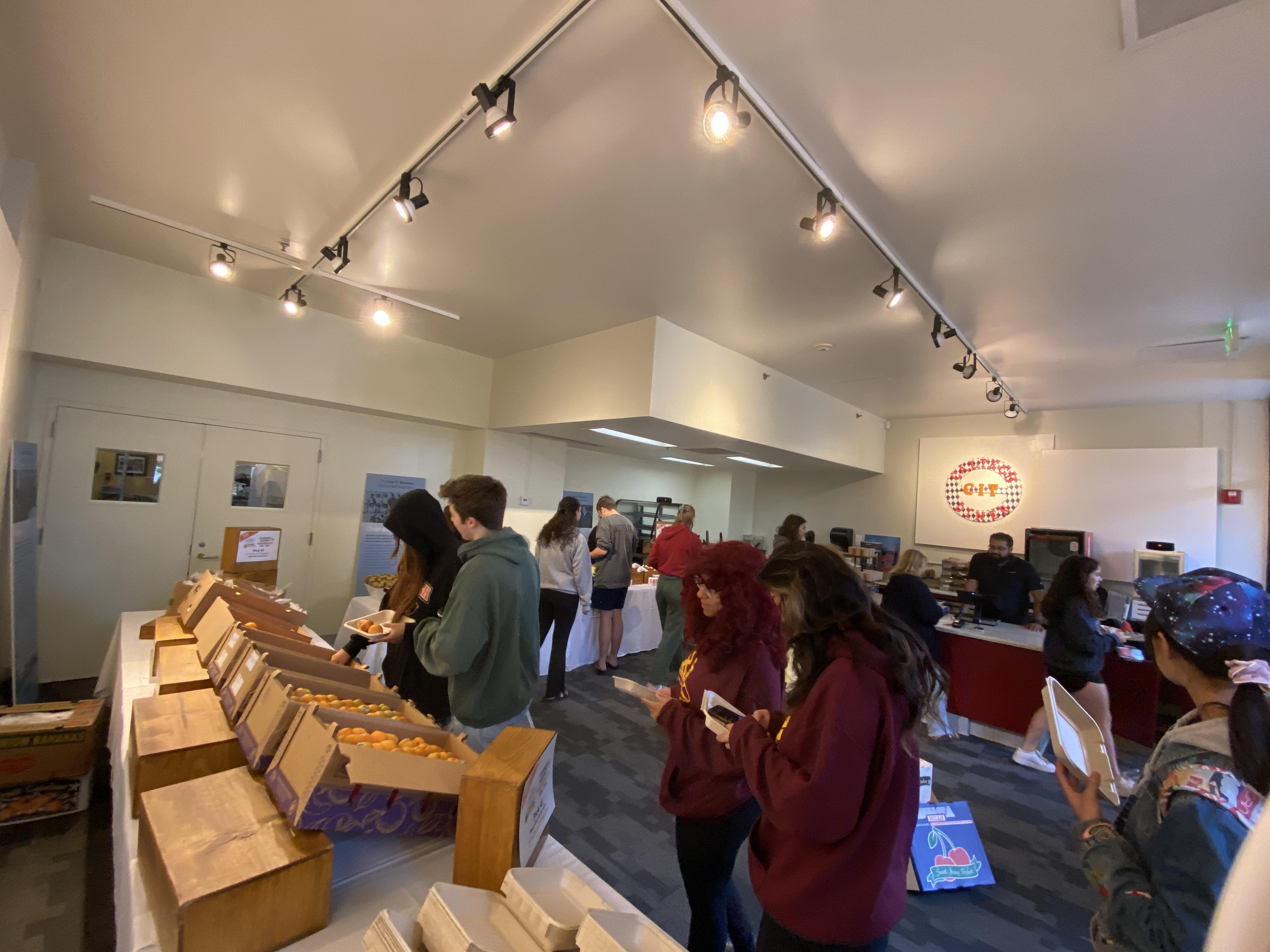 Caltech Dining Scoop: Plant yourself at the farmers market! - The ...